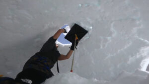 How to Build a Traditional Igloo: A Comprehensive Guide